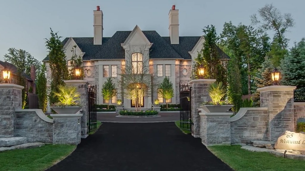 Luxury Estate - $7 Million Canadian Home - Lifetime Luxury